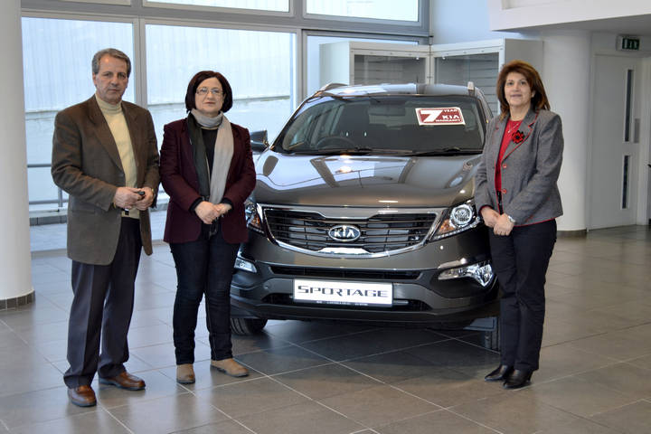Ένα ολοκαίνουργιο KIA SPORTAGE για την κ. Μαρία Κωνσταντίνου | Φοινί ...